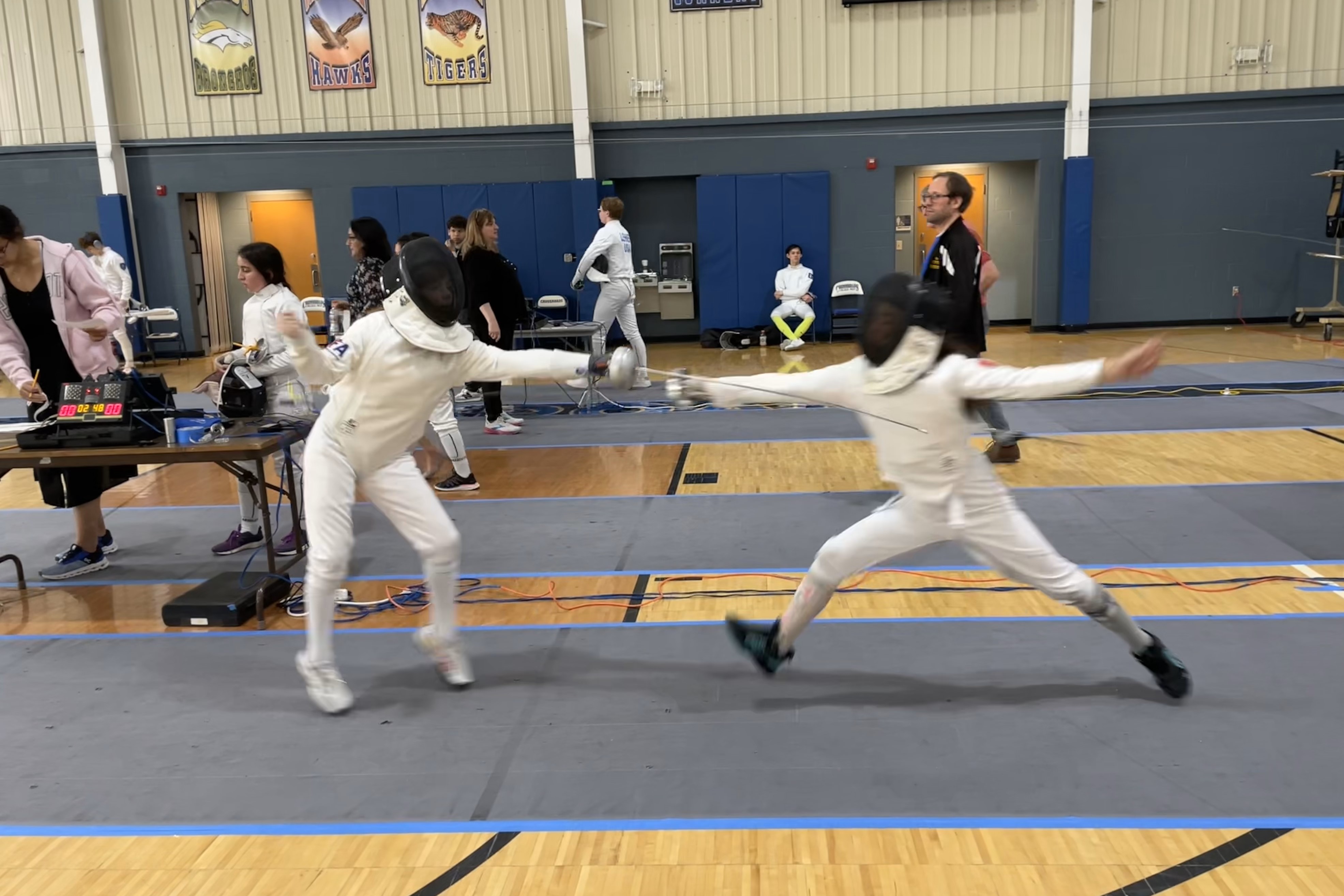 red door fencing – Olympic sport of fencing in Des Moines, Iowa